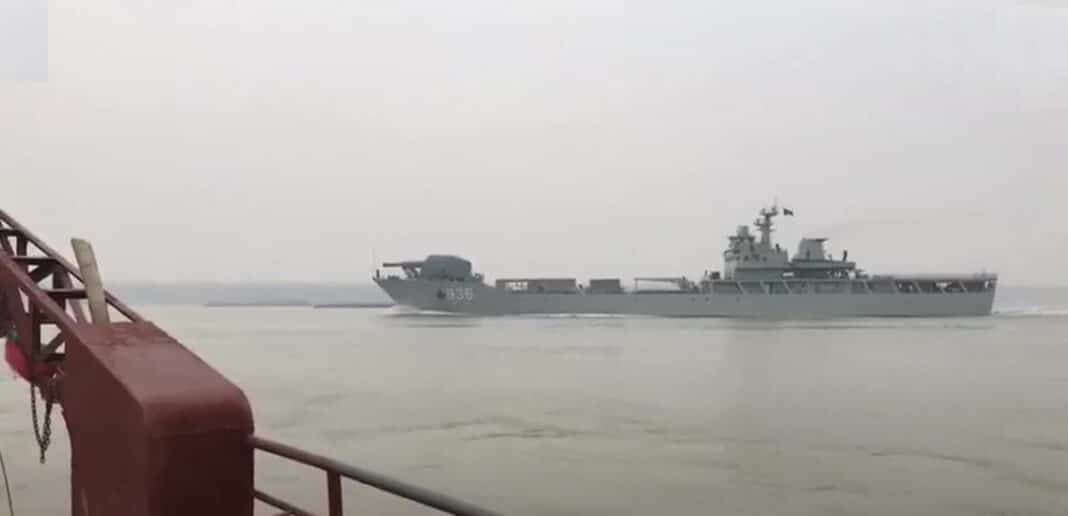 Railgun : la Chine a developpé un obus guidé résistant aux ...
